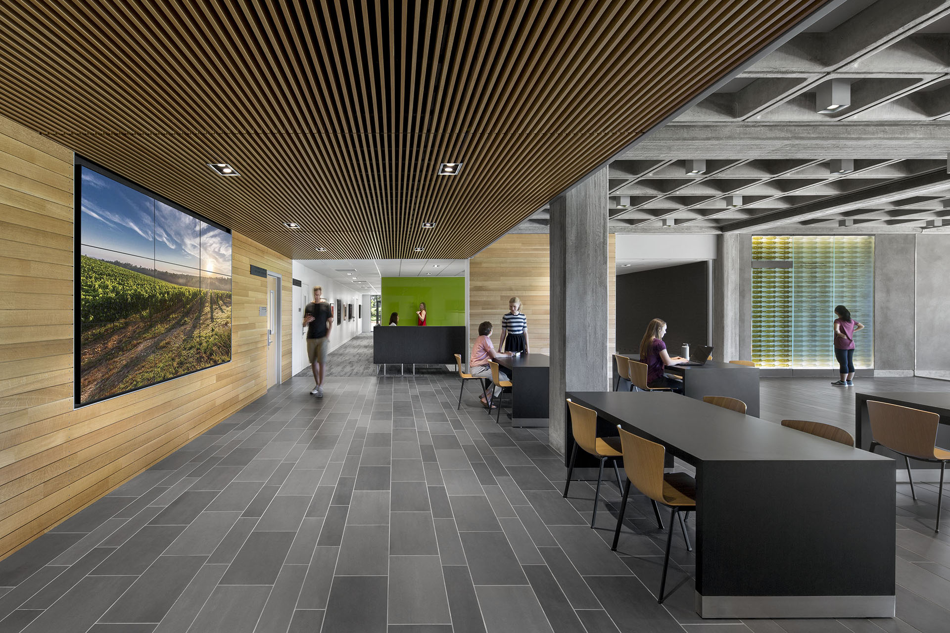 Sustainable ceramic tiles for premium architectural projects
